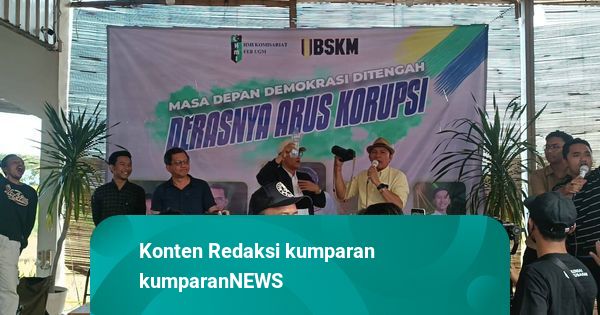 Refly Harun Soal Dilempar Botol Saat Diskusi: Mestinya Pak Polisi Tahu | kumparan.com
